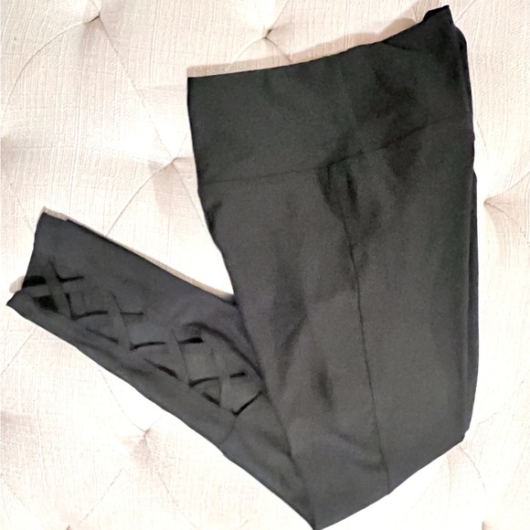 Bally | Pants & Jumpsuits | Nwot Bally Leggings Lace Up Sides Sz S 25 ...